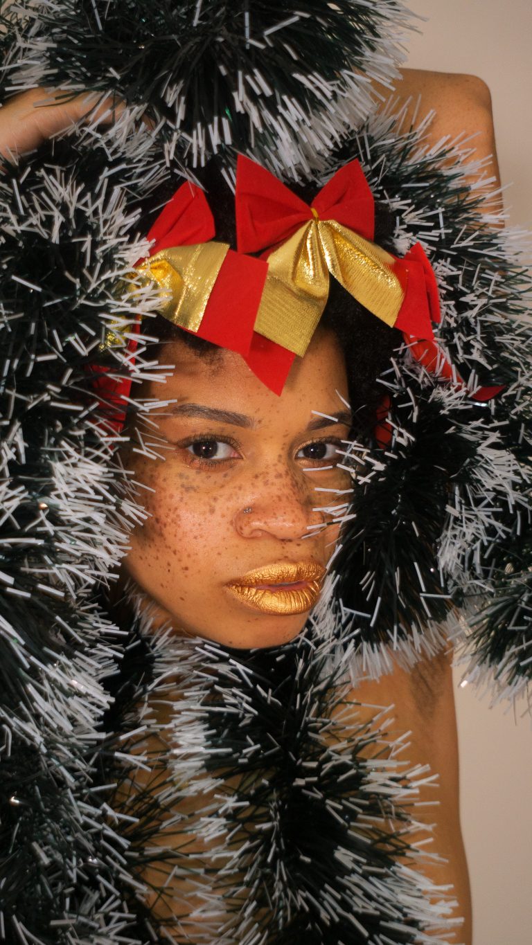 Viva La Rosie Issue #2 – Goddess Rosie Reed