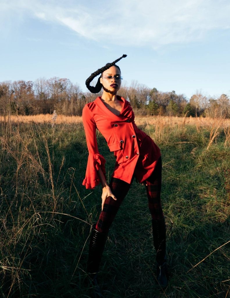 Viva La Rosie Issue #4 - Goddess Rosie Reed